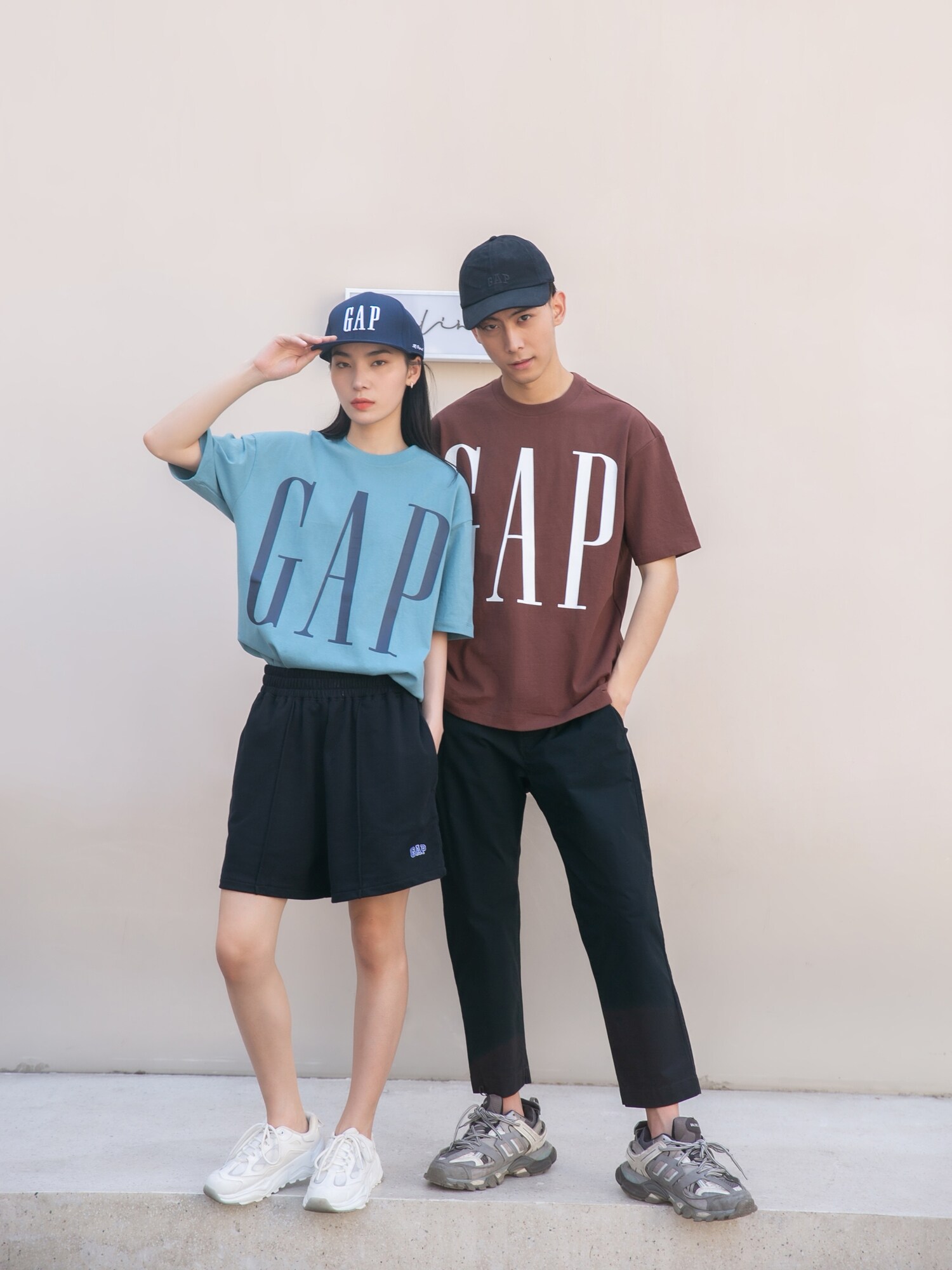 Gap公式オンラインストア | GAPロゴ スナップバック キャップ